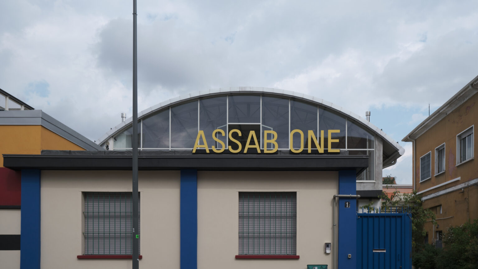 【MDW22 レポート】DAY2_Assab One | FUJIARCHIVES